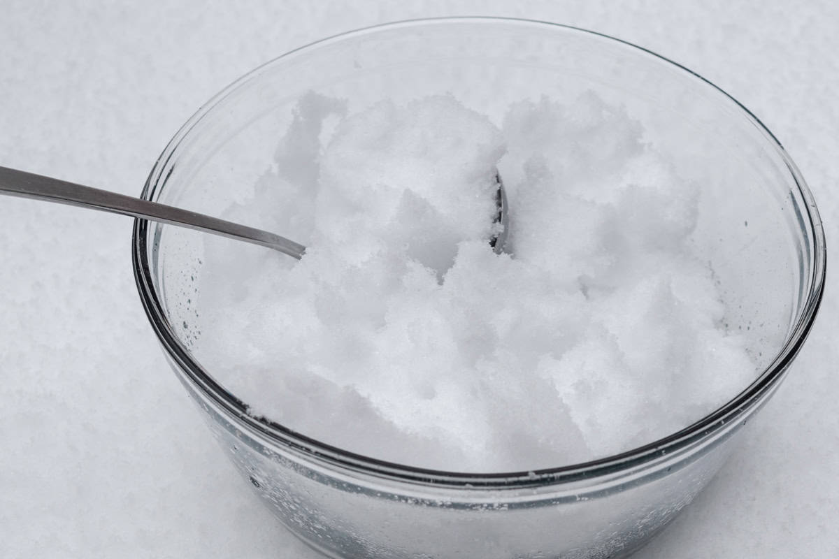 How to Make Snow Cream - Mandi of the Mountains