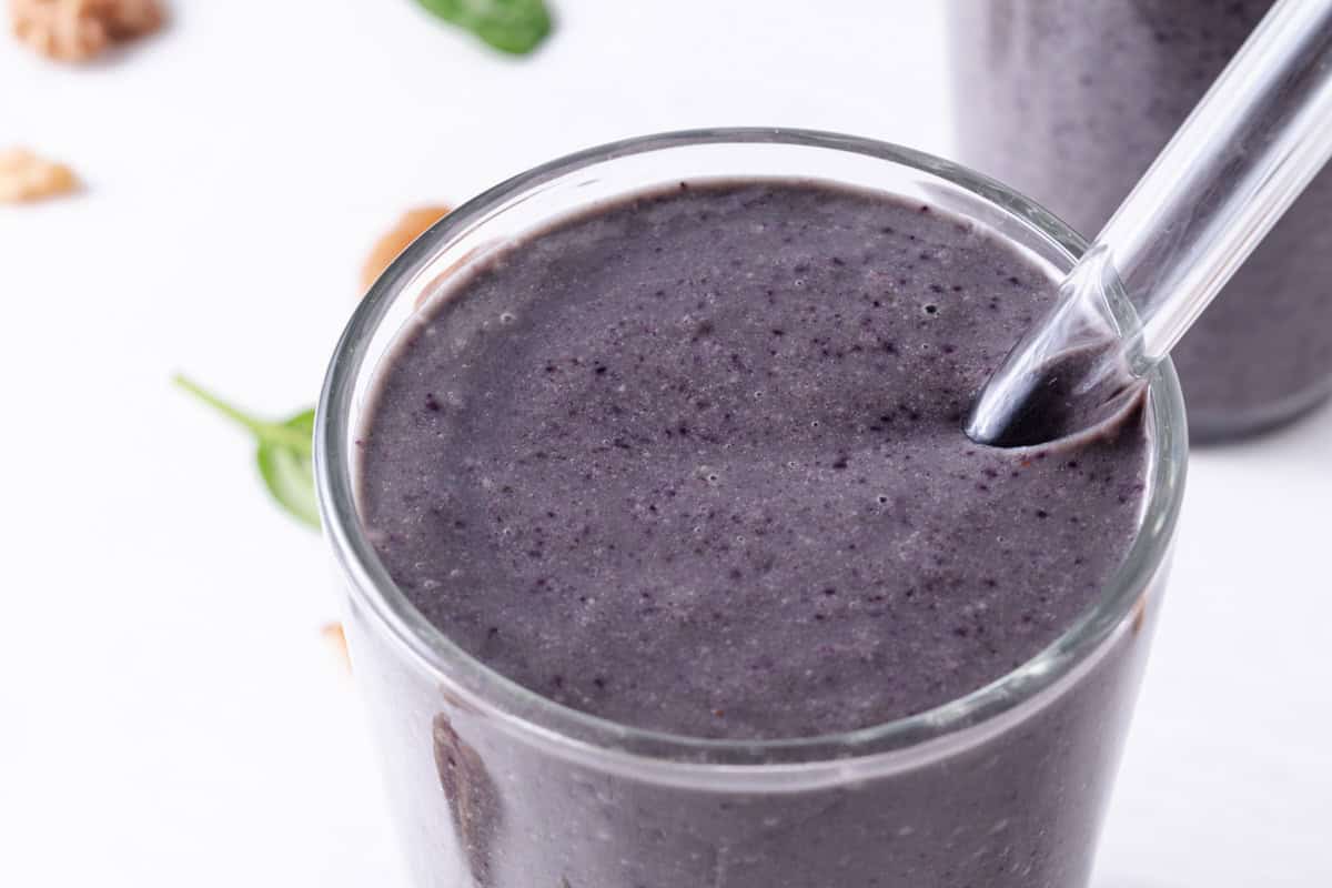 Brain Booster Smoothie (Blueberry, Walnut, & Spinach) - Mandi of the ...